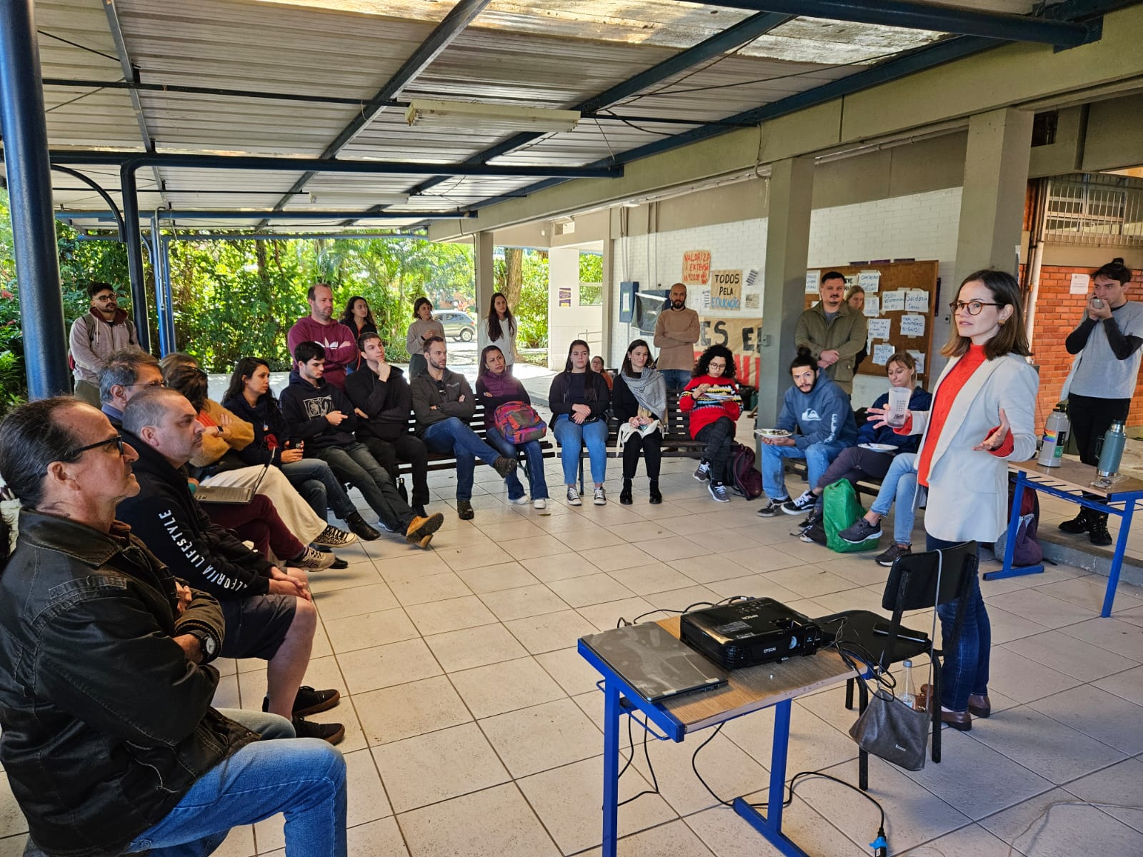 Comissão de Acolhimento e Contra a Violência no CCA – CACV